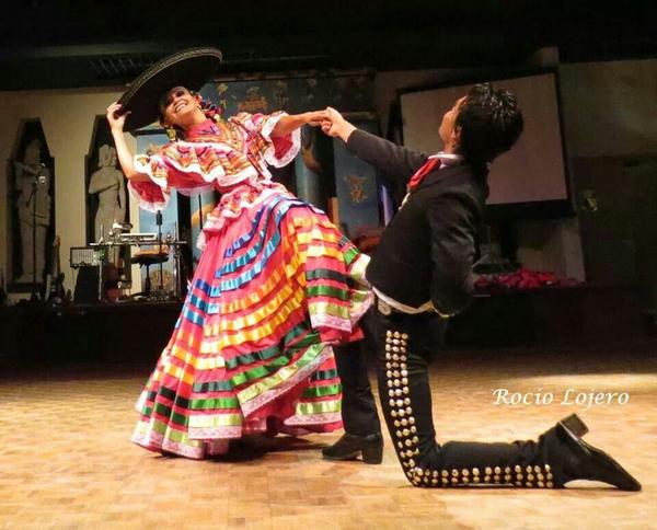 Jarabe Tapatio / NAI HUEY ROU & DURGAARSHRI SIVARAJU