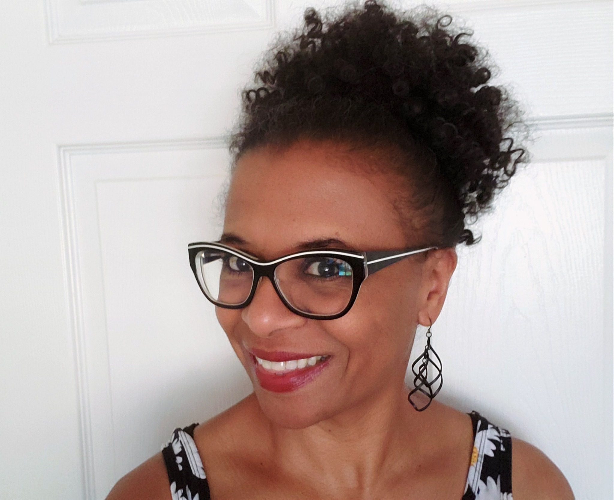 Rachelle Chase is an author, columnist, public speaker, and business ...