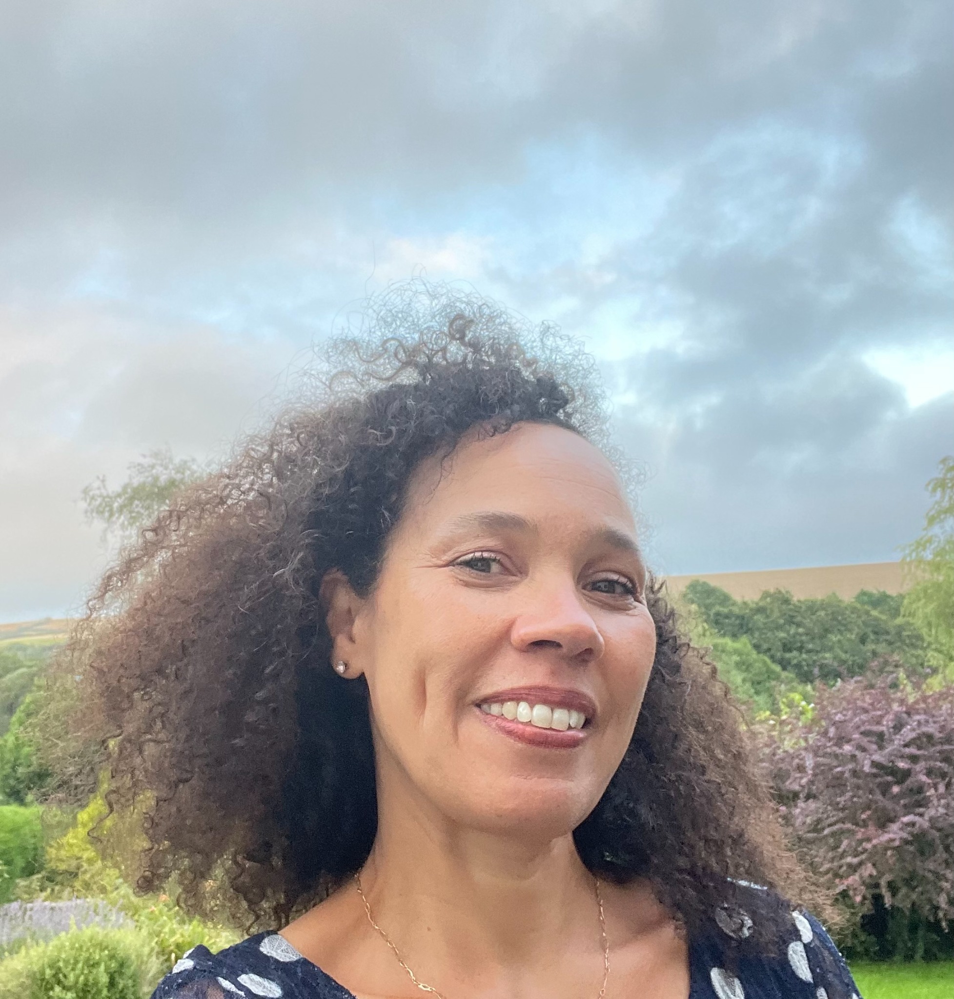 About/contact / Kay Parris